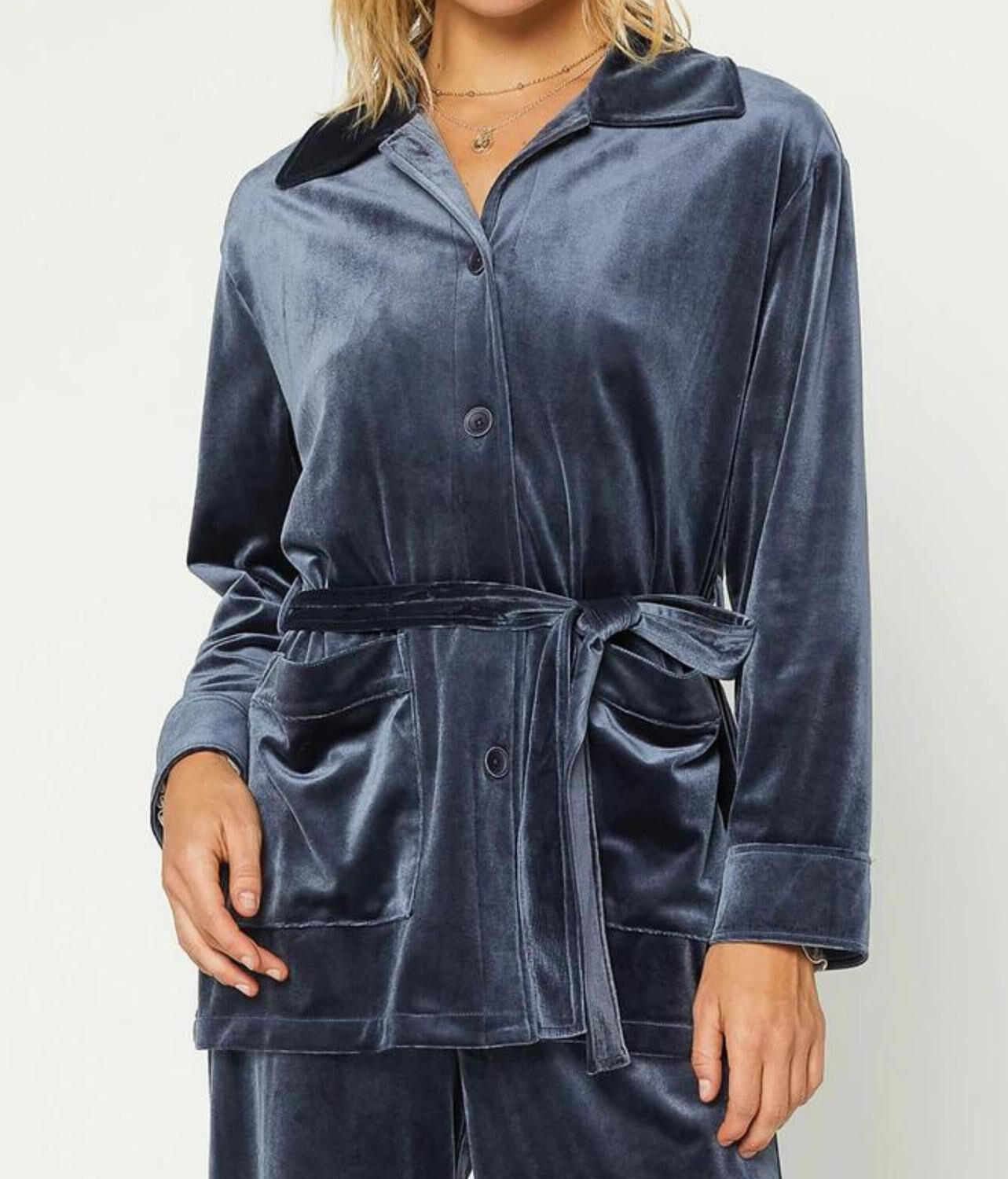 VELOUR JACKET IN MIDNIGHT NAVY | Dia & Co